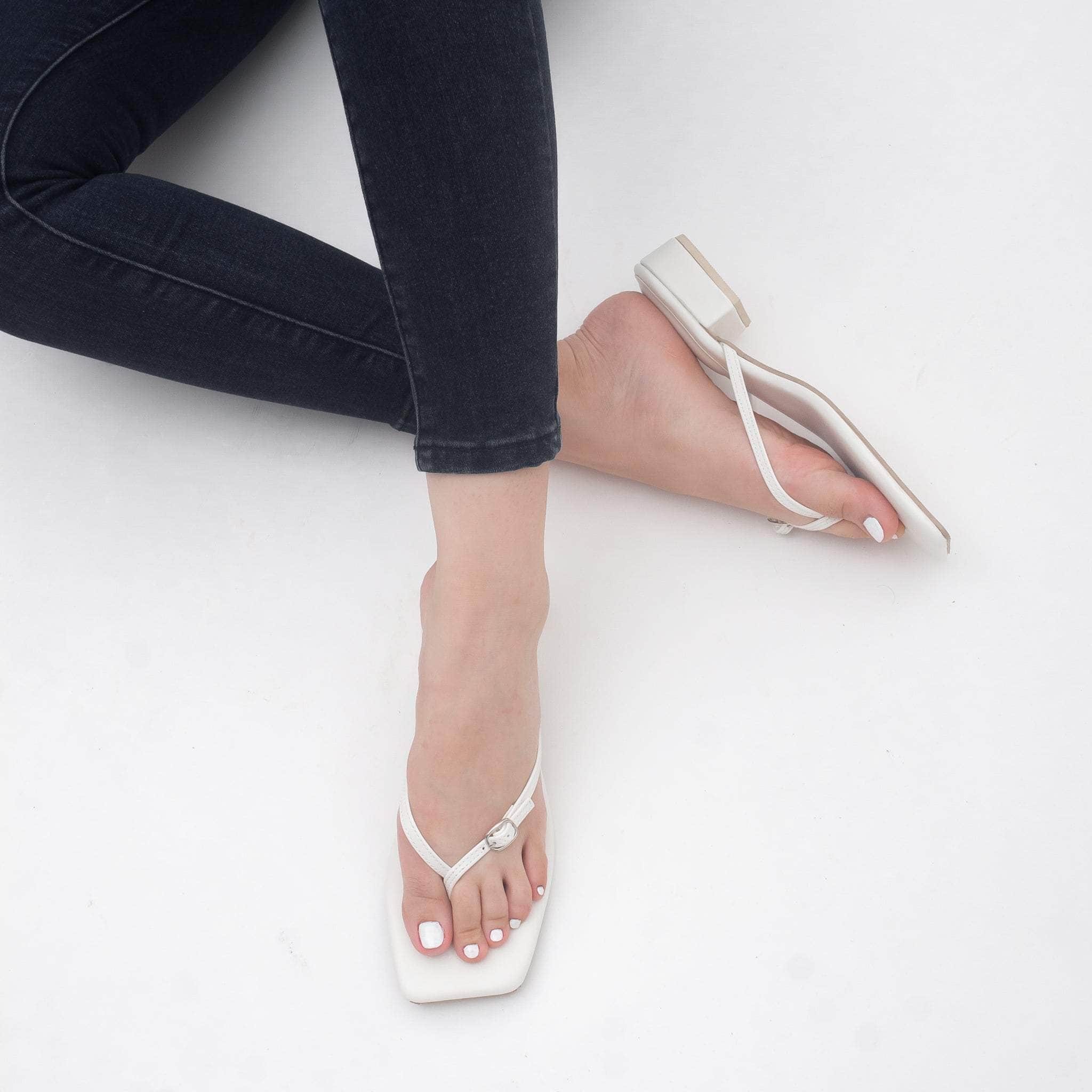 B1G2 Galen White – Aztrid