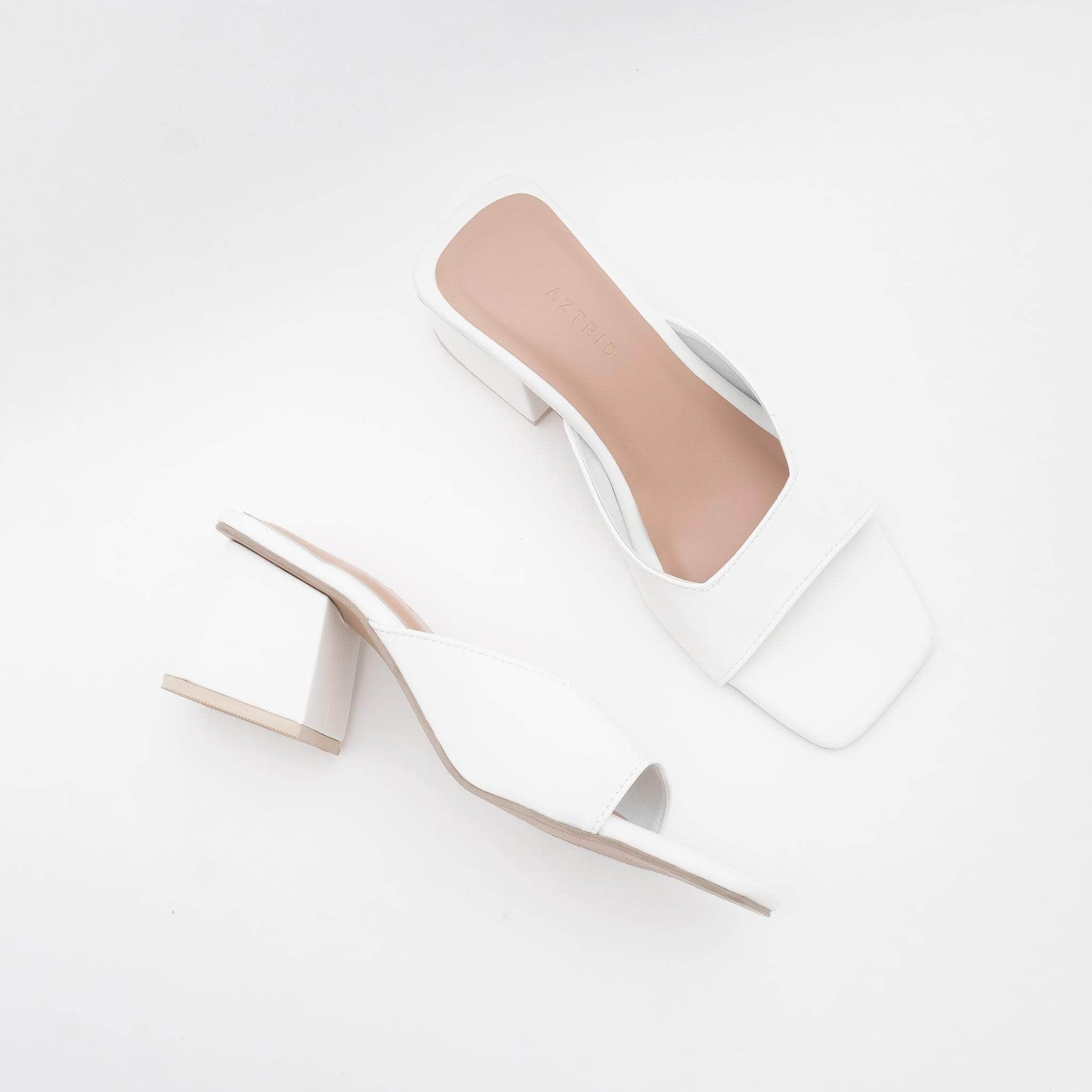 B1G2 Jamila White – Aztrid